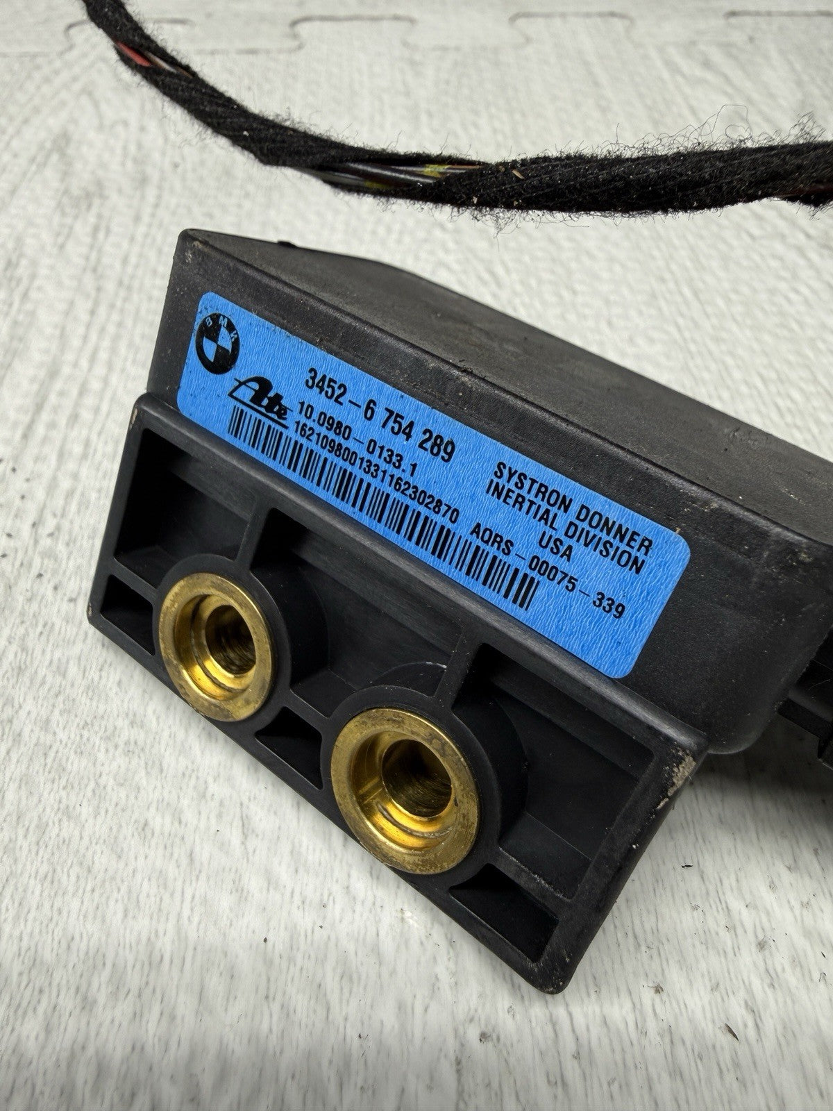 01-02 BMW E46 330 M3 YAW TURN RATE ACCELERATION SPEED SENSOR 6754289 O ...